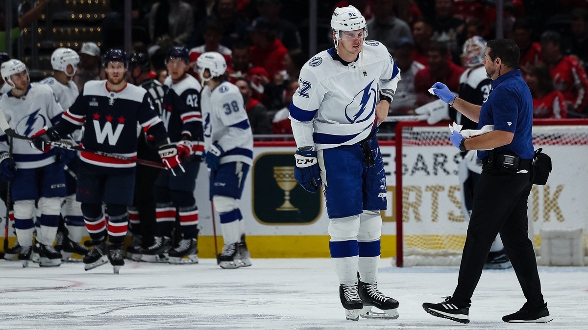 Zbláznil se? Aube-Kubel zákeřným hitem na hlavu poslal soupeře k zemi ...