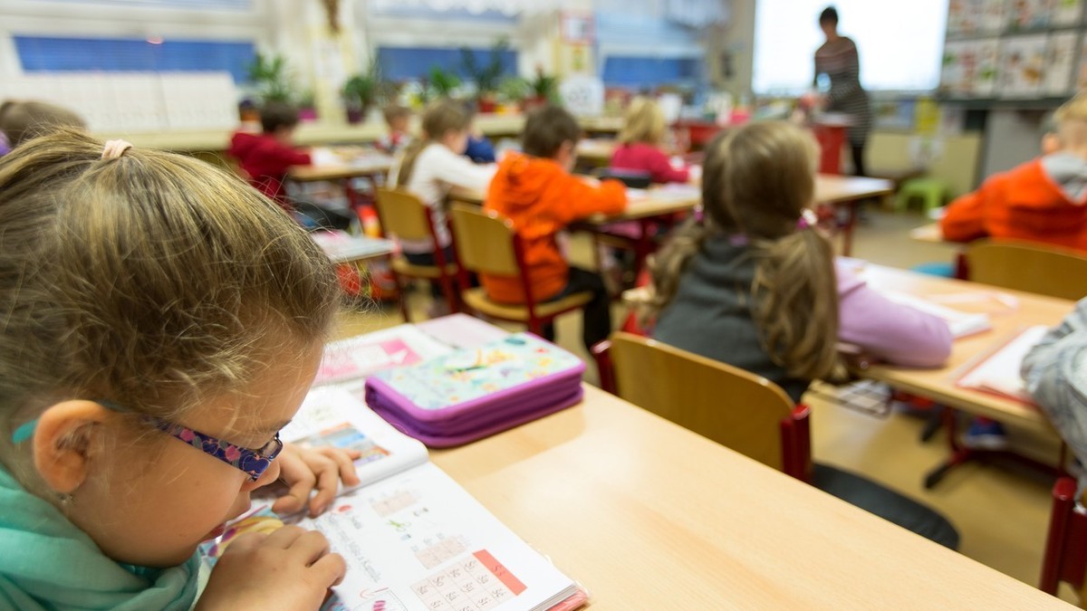 Městská část zatnula tipec rodičům řady dětí. Dostat se do jejích škol ...