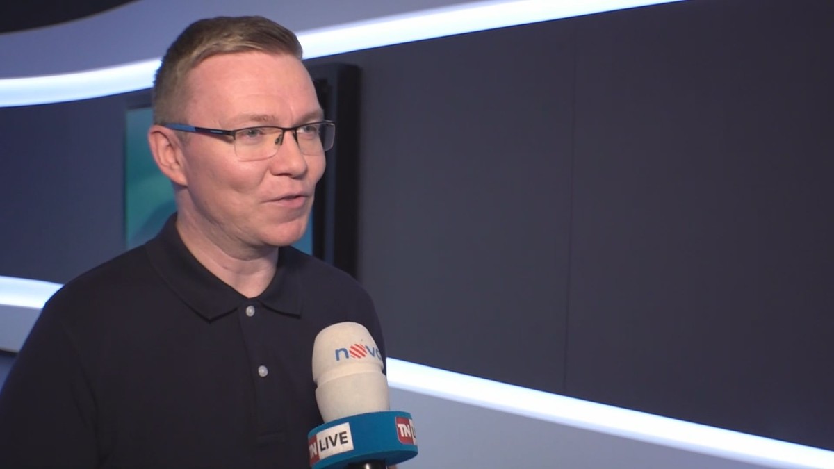 Prohlídka nového zpravodajského studia TV Nova | TN.cz