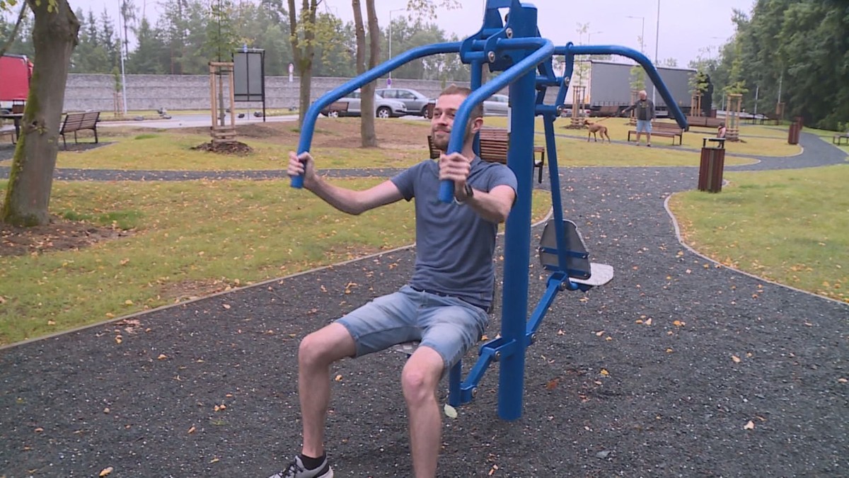 Na D1 vyrostlo nové odpočívadlo. Má občerstvení, sprchy i fitness ...