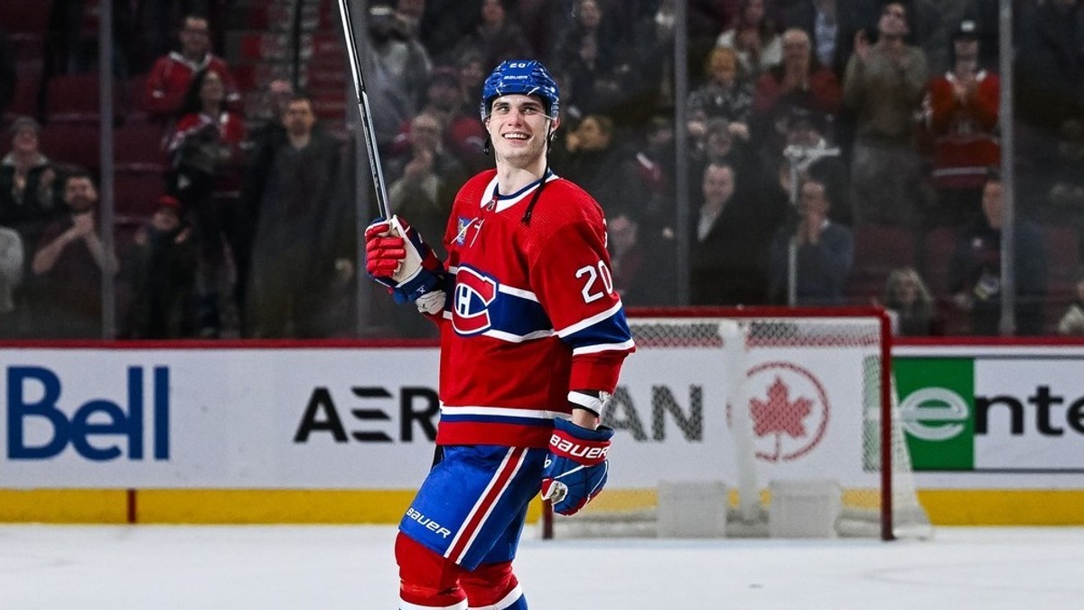 Znovuzrozený Slafkovský. Další gól, natažená série a raritní rekord | TN.cz