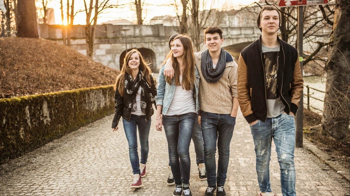 Dospělí často nerozumí teenagerům. Víte, co je flexit, chábr či banger ...