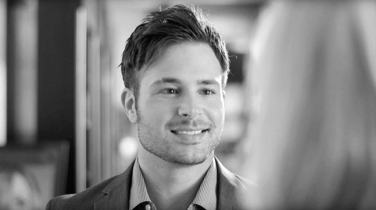 Zemřel herec Cody Longo známý z telenovely Tak jde čas | TN.cz