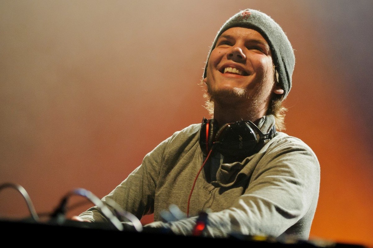 Slavný Avicii je po smrti! Zemřel v Ománu, bylo mu teprve 28 let | TN.cz