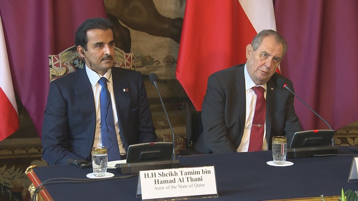 Emír v Praze: Katarský vládce jednal se Zemanem o řešení energetické ...