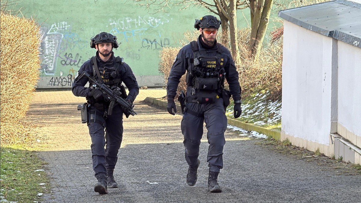 Policisté našli nebezpečného chlapce (16) z Prahy. Obávali se, že ...