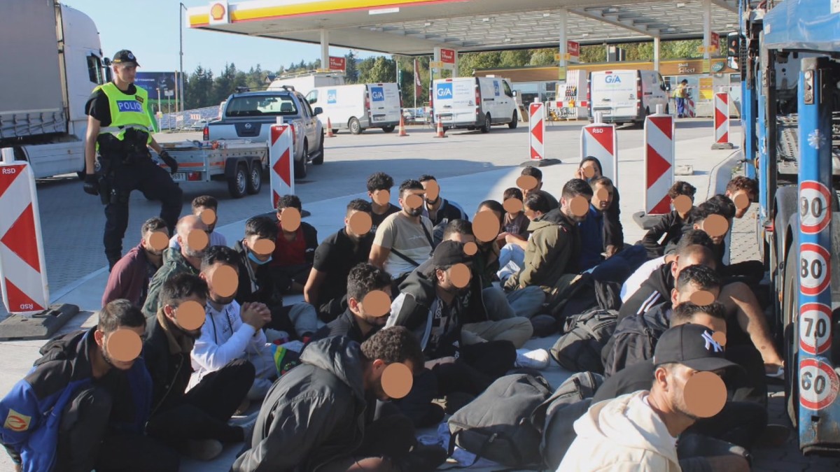 Vlna migrace v ČR sílí. Na Vysočině našli uprchlíky v nelidských ...