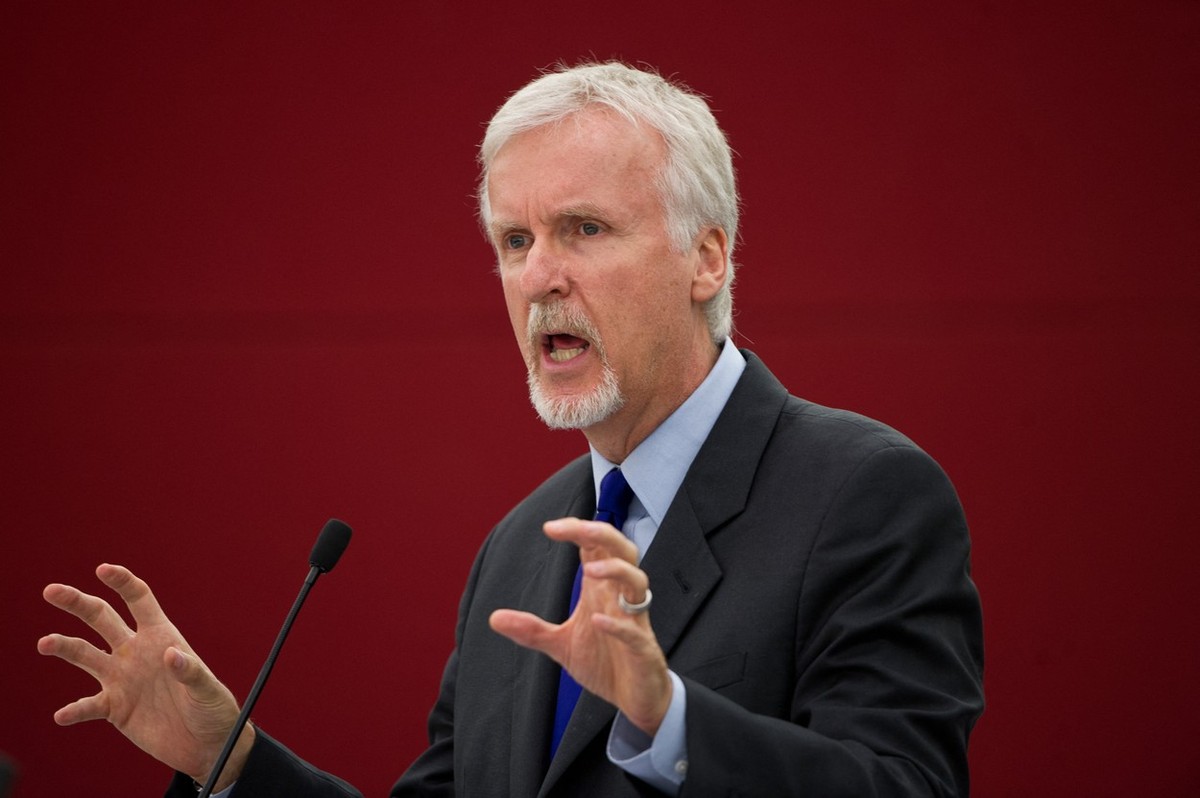 Šokuje mě podobnost zkázy ponorky a Titaniku. Kapitáni se chovali stejně, říká Cameron | TN.cz