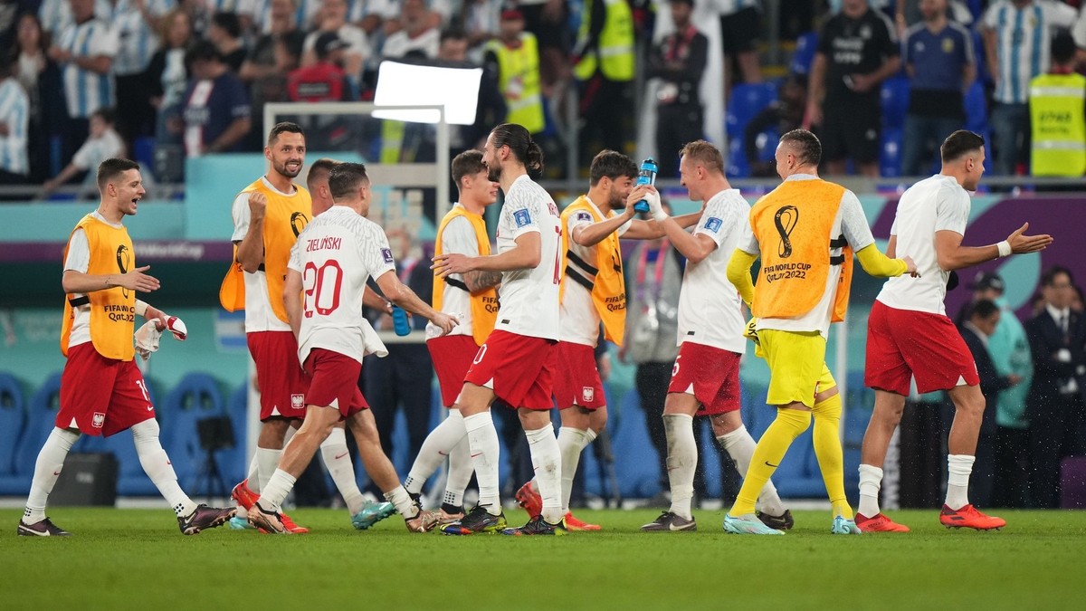 Polsko padlo s Argentinou, i tak se ale raduje z postupu do osmifinále ...