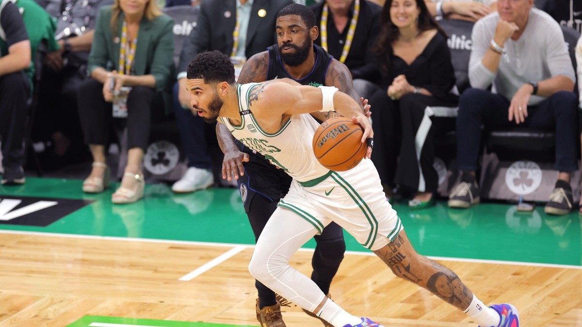 Odstartovalo finále NBA. První zápas zvládli lépe hráči Bostonu | TN.cz