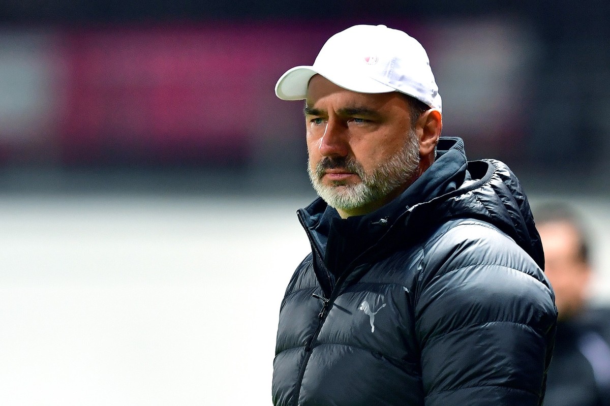 Trpišovský do Turecka za Slavií nepřiletí. Ohrožena je i liga. Tvrdík ...