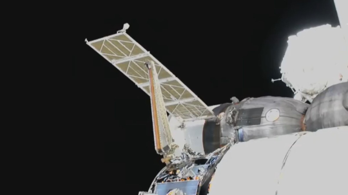 Sojuz má vážný problém. Pro astronauty zřejmě vyrazí nová vesmírná loď ...