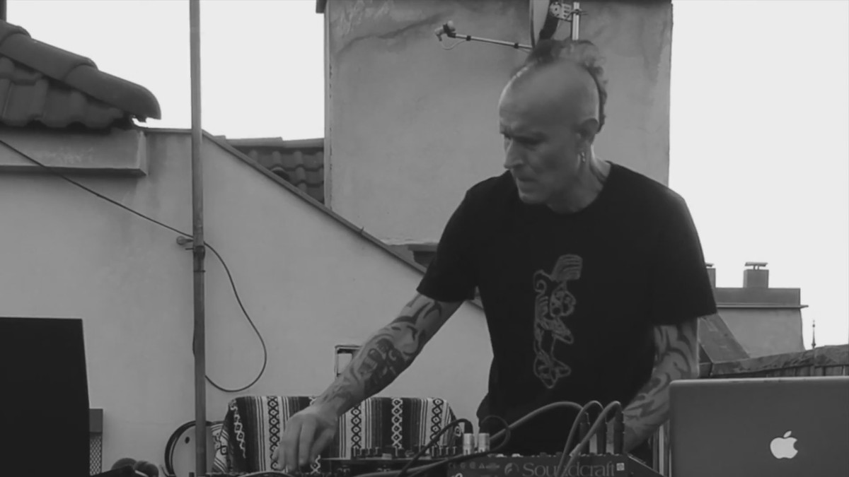 Zemřel legendární DJ Tráva (†60). Ikona, legenda, průkopník, vzpomíná ...