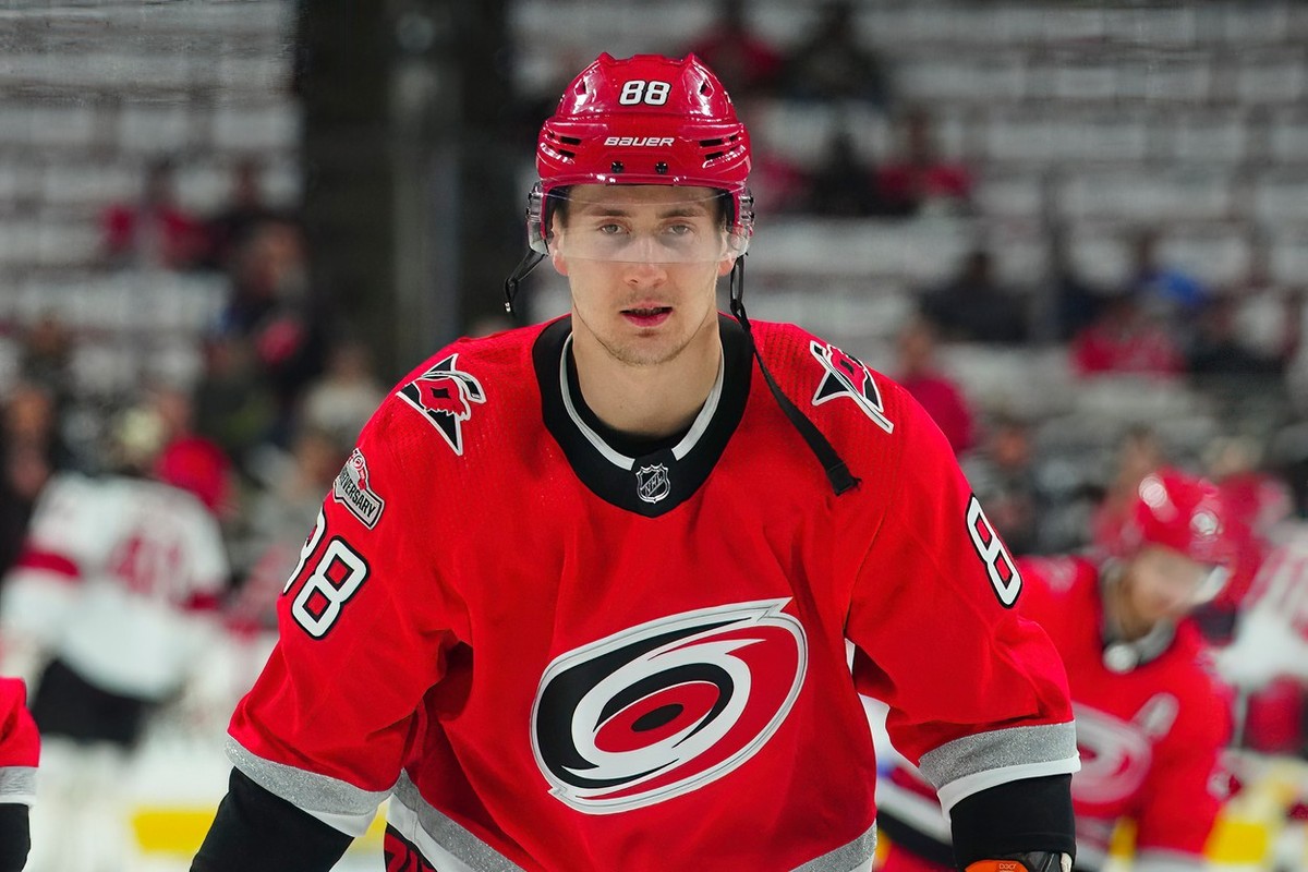 Dám mu to sežrat, zlobil se tatínek Nečas. Český útočník prožil den ...