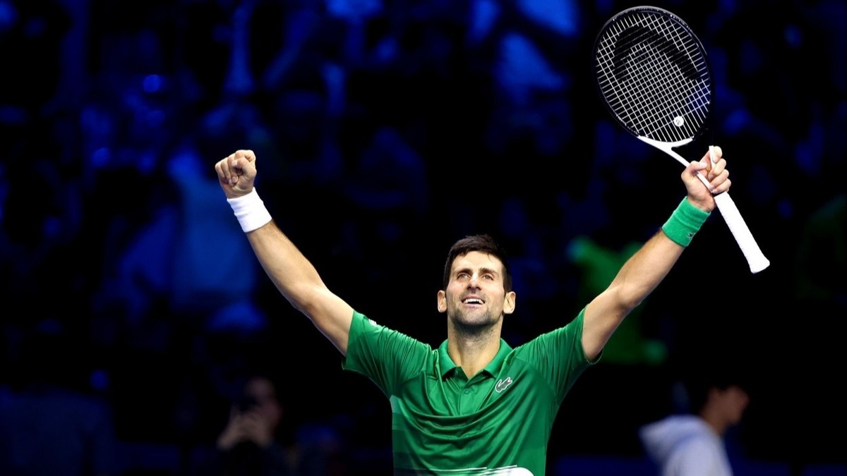 Djokovič vyřídil Fritze za necelé dvě hodiny. Na Turnaji mistrů je ve ...