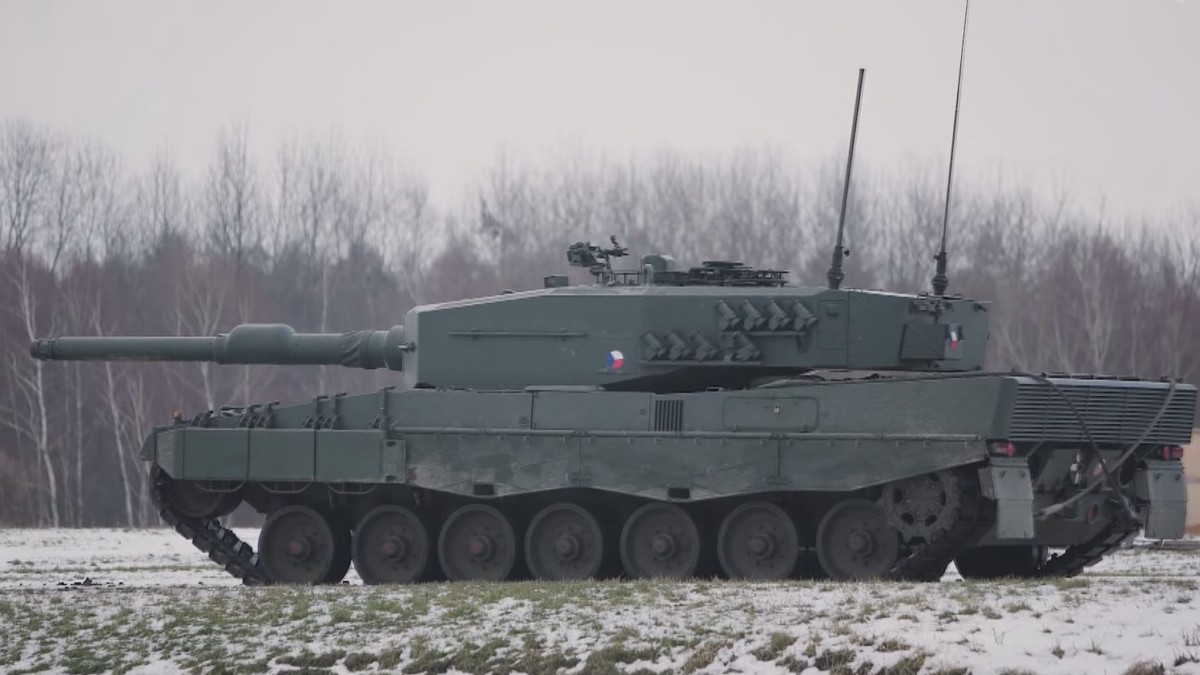 Armáda začala testovat Leopard 2A4. Německé tanky mají nahradit ty ...