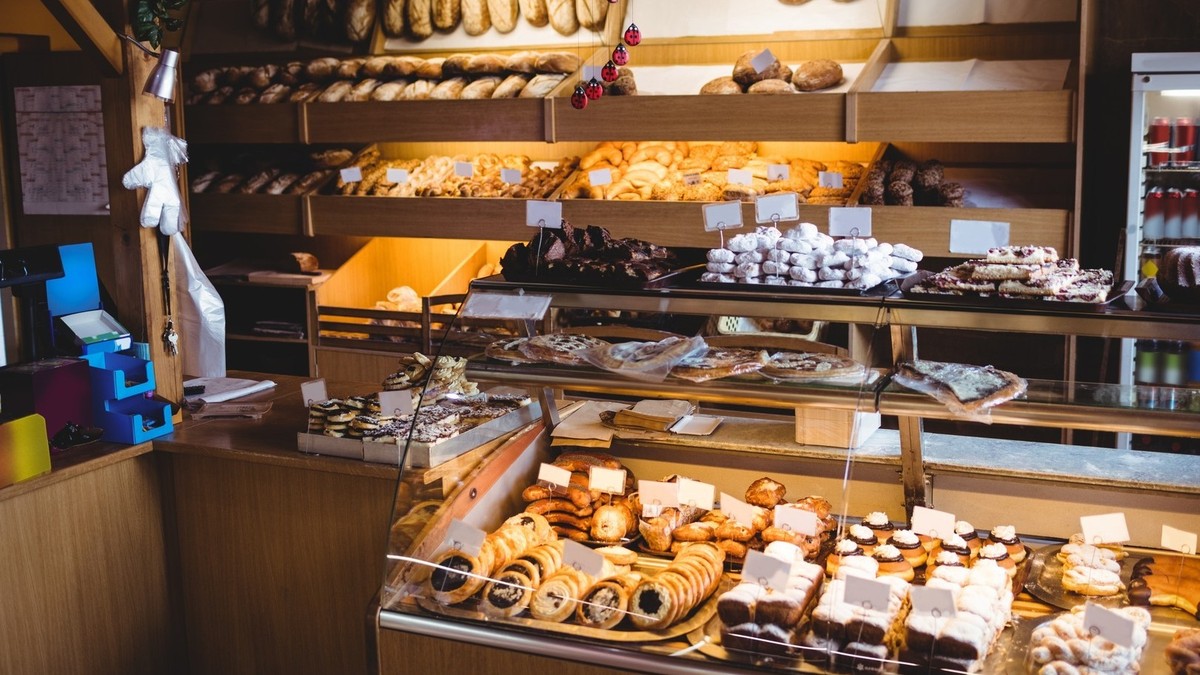 Mrtvé myši, trus, plísně a hmyz. Hygiena uzavřela oblíbenou pekárnu | TN.cz