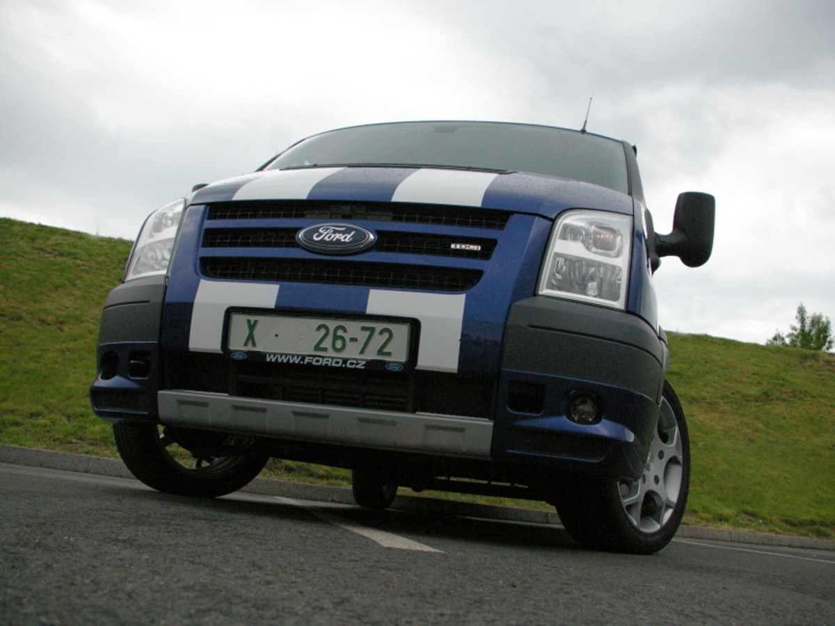 Rychlý a zběsilý Ford Transit SportVan | TN.cz
