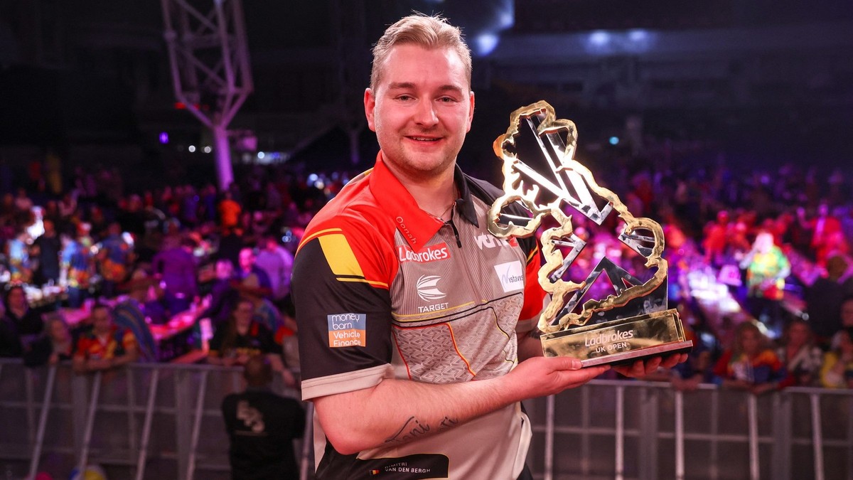 Van den Bergh se hájí po finále UK Open: Dělám to, co je pro mě ...