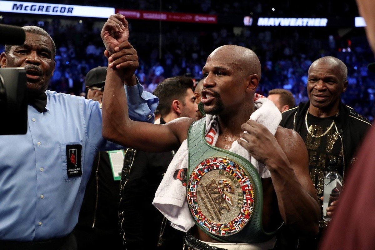 Konec odpočinku! Boxer Mayweather oznámil návrat. Slibuje pořádnou šou ...