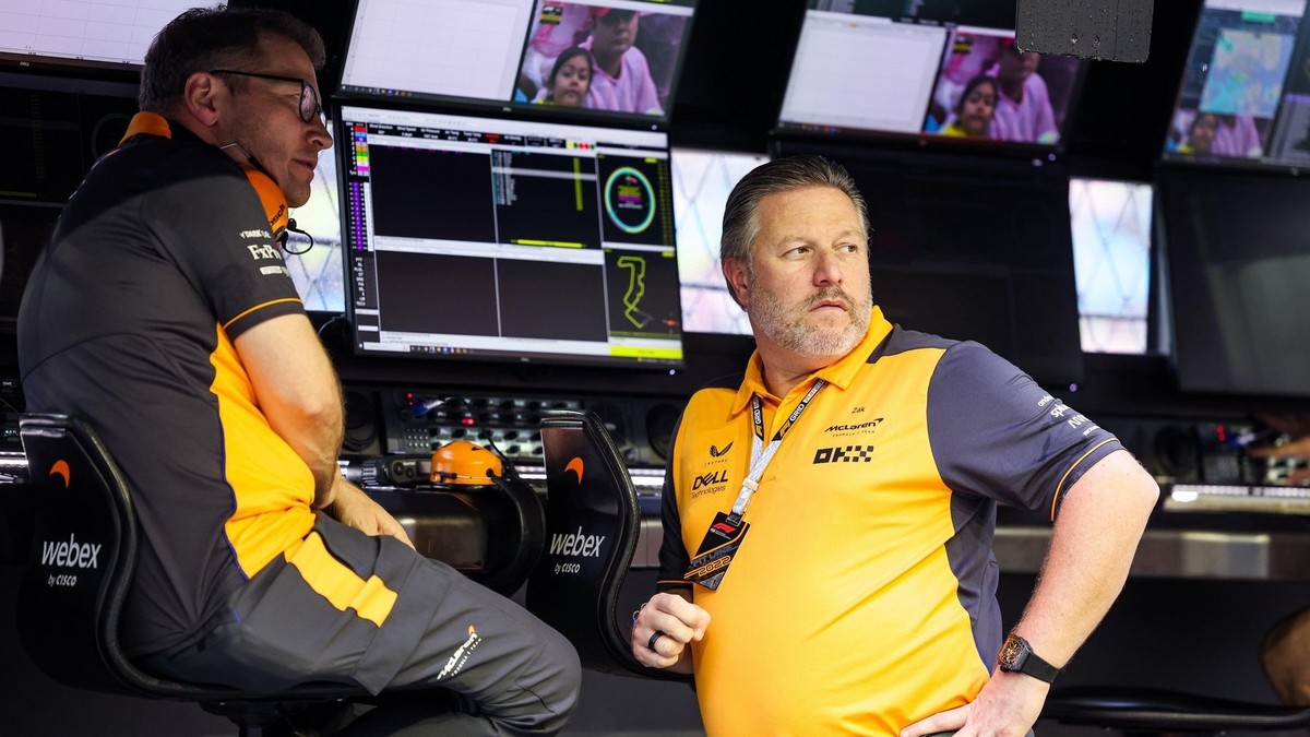 McLaren u FIA žaluje na Red Bull a chce trest. Konkurent prý porušuje ...