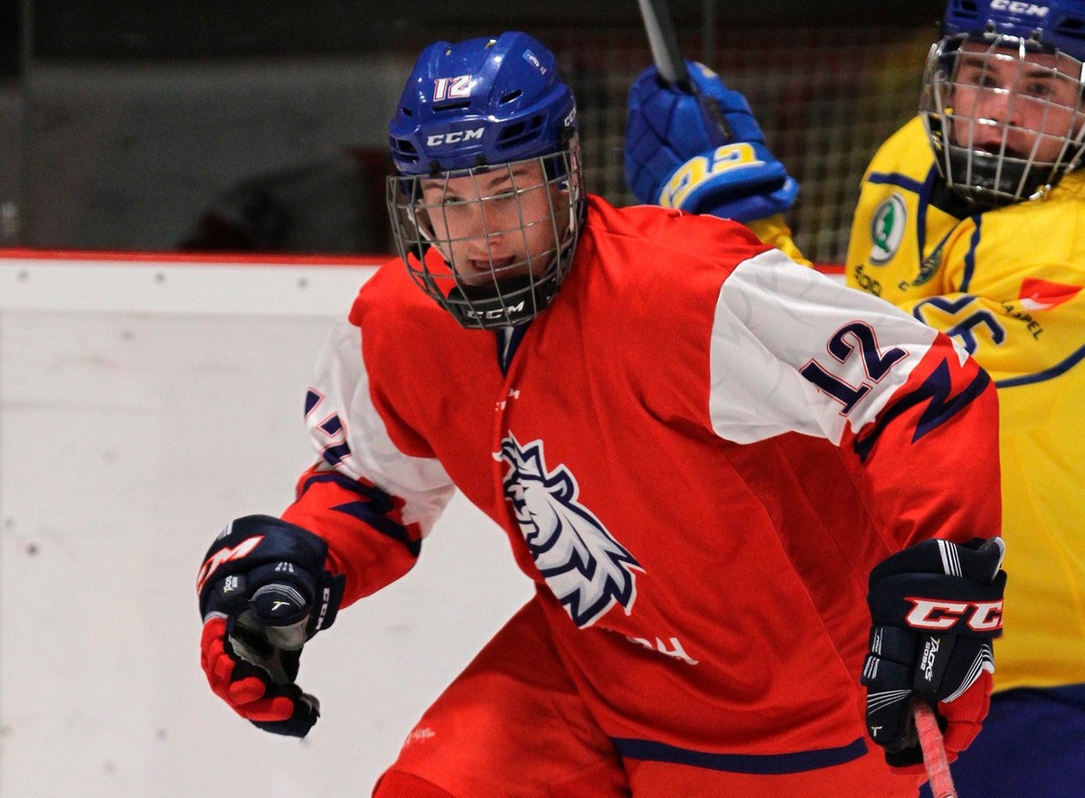 Další český podpis v NHL! Adam Raška si plácl se San Jose | TN.cz