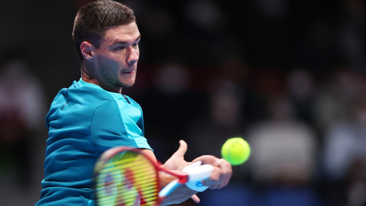 Tenista z elitní stovky prý dopoval, do vyšetření případu byl ...