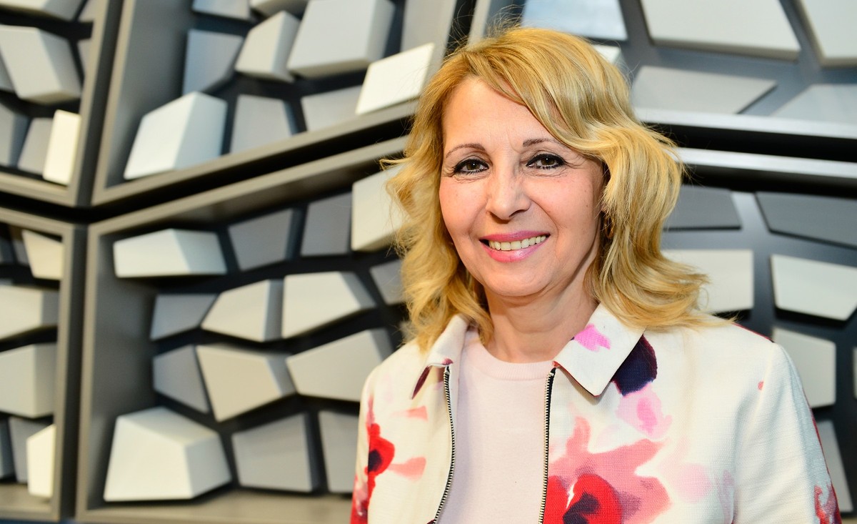 Zemřela legendární hlasatelka Stanislava Lekešová, bylo jí 63 let | TN.cz