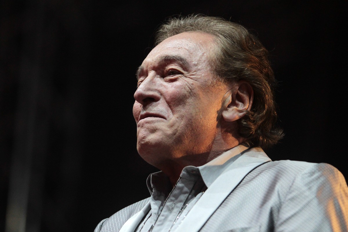 Mistr a rakovina? Karel Gott by si zasloužil zdraví i metál za odvahu ...