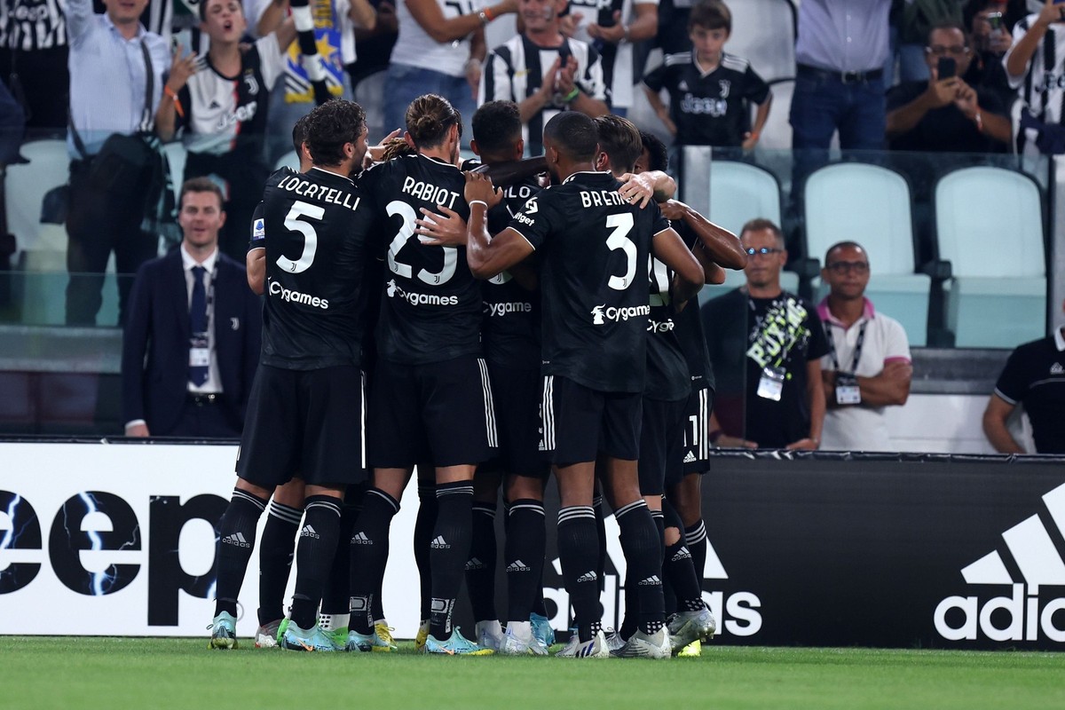 Juventus doma nezaváhal. Barákova Fiorentina padla, ztratila i Neapol ...