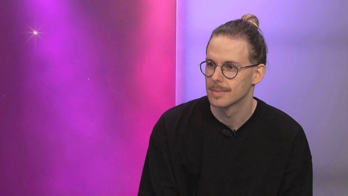 Psát jsem začal z nudy. Být autorem je dnes velká charita, říká Petr ...