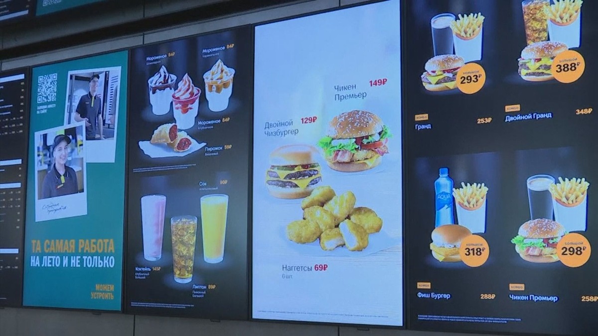 V Rusku se objevil nový fast food. Chutná prý stejně jako originál | TN.cz