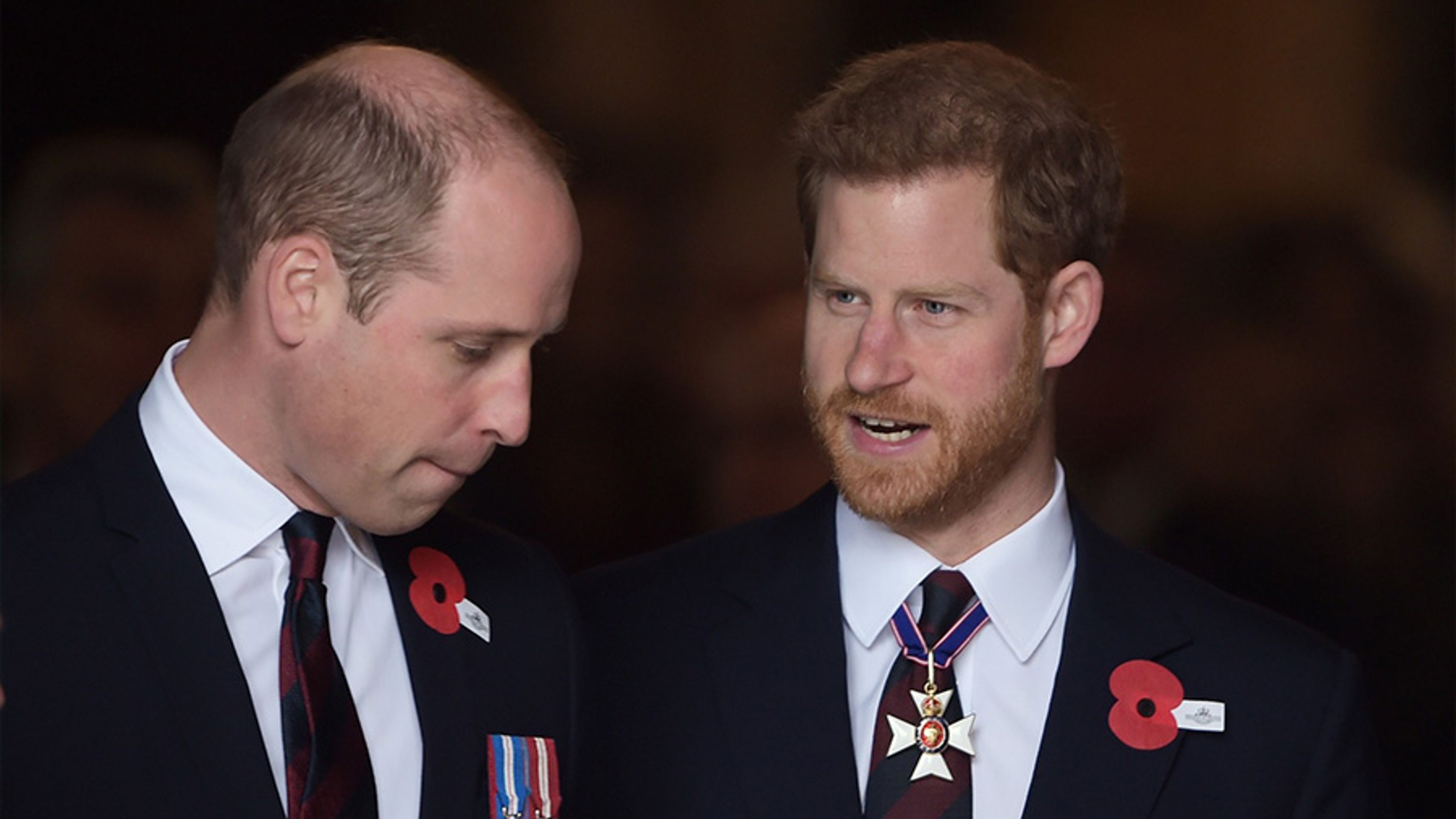 Princ Harry, nyní král Karel III. a princ William, 13. 2. 2014 Londýn ...