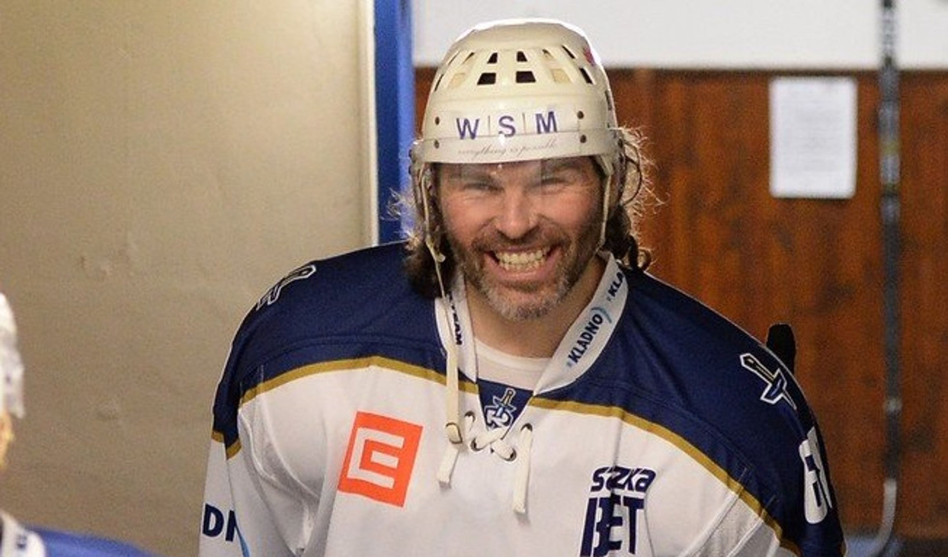 Jaromír Jágr | Galerie: GALERIE: Jágrova helma JOFA VM | TN.cz