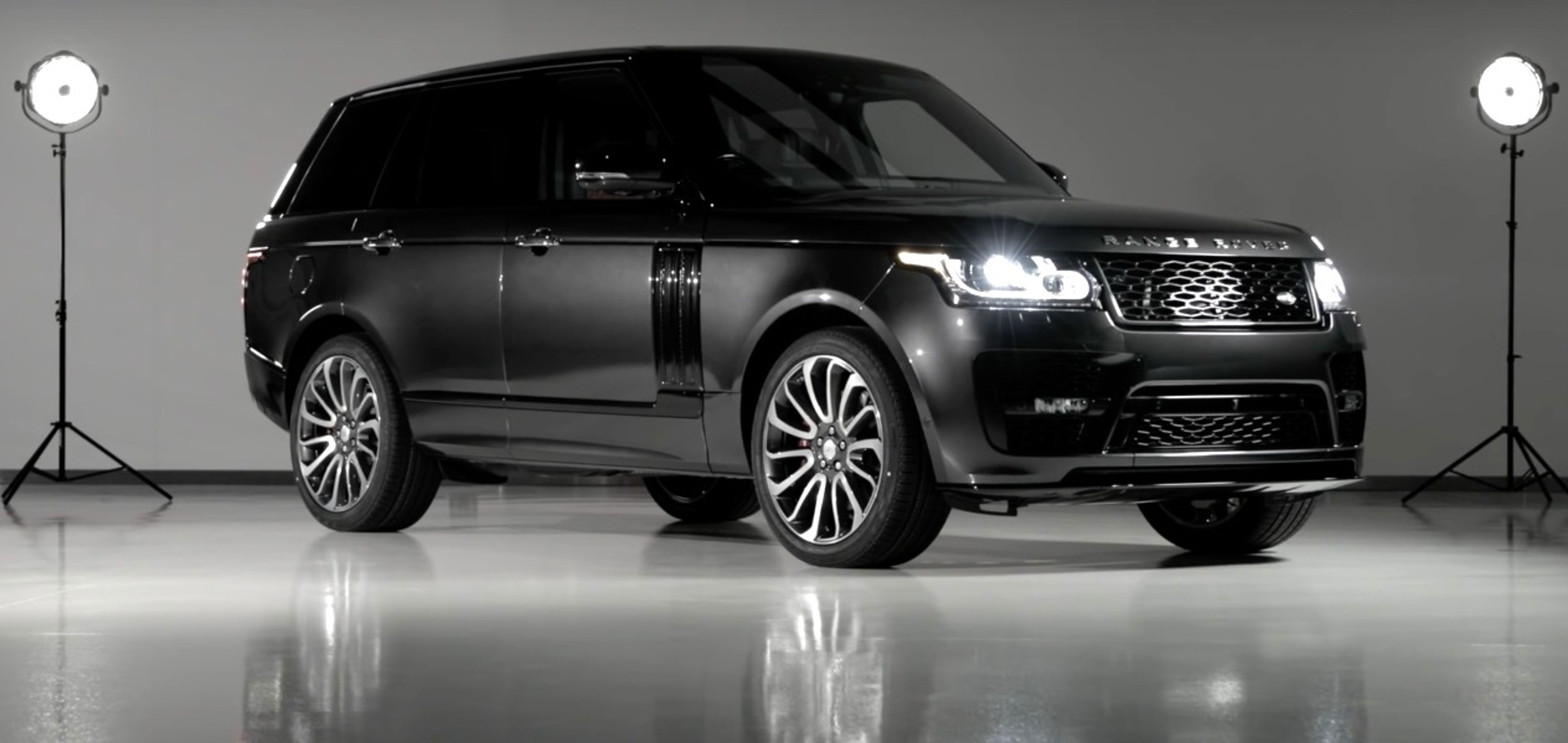 Range Rover - 19 | Galerie: GALERIE: Range Rover pro boxerského ...