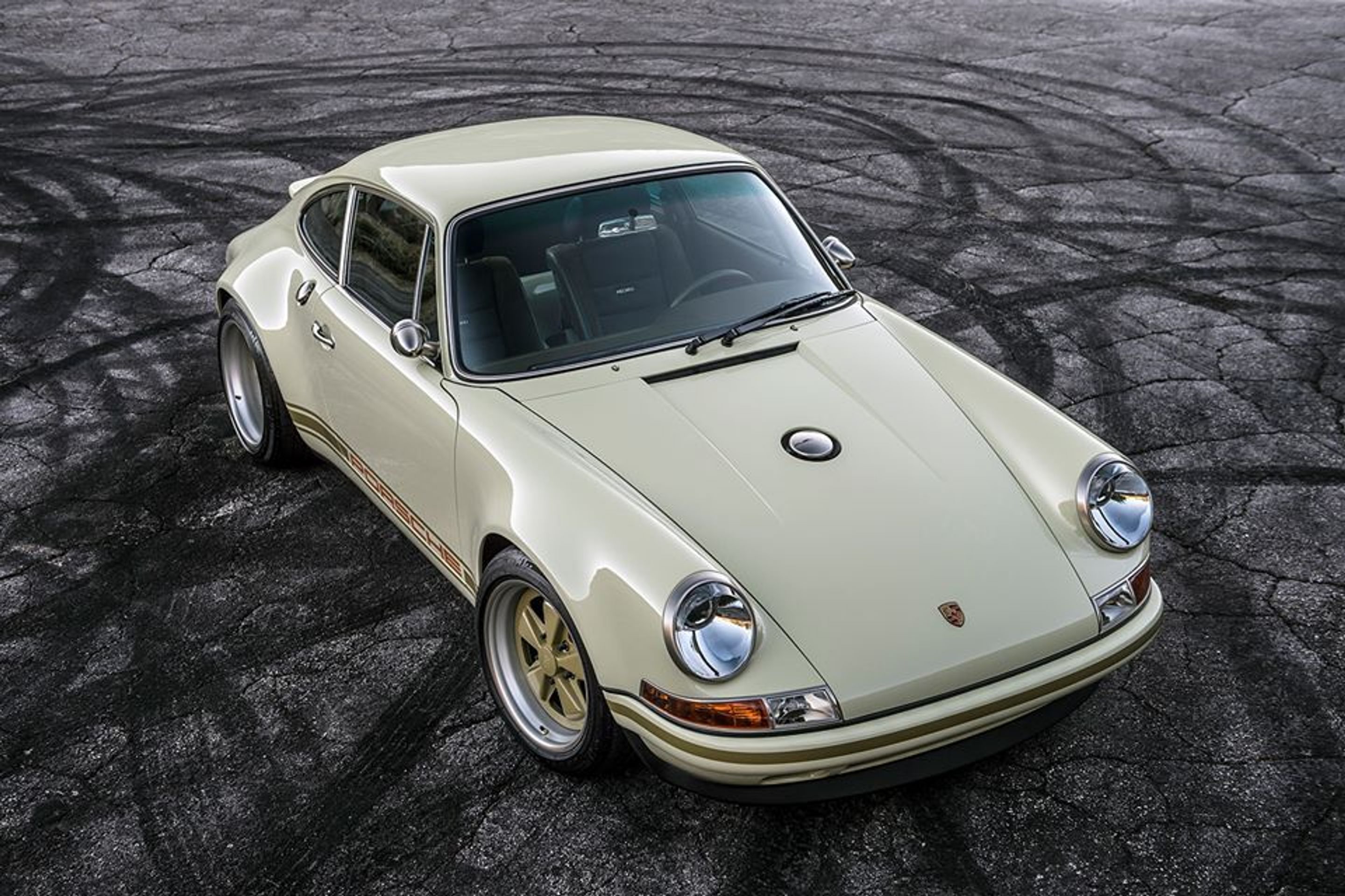 singer - 80 | Galerie: GALERIE: Singer 911 | TN.cz