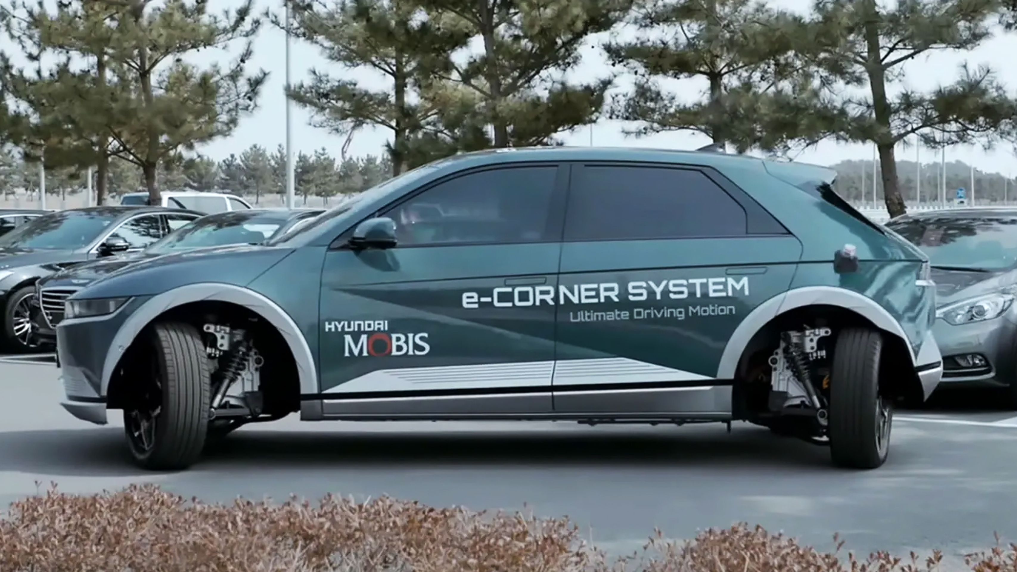 e-Corner System společnosti Hyundai Mobis. | Galerie: Auto umí ...