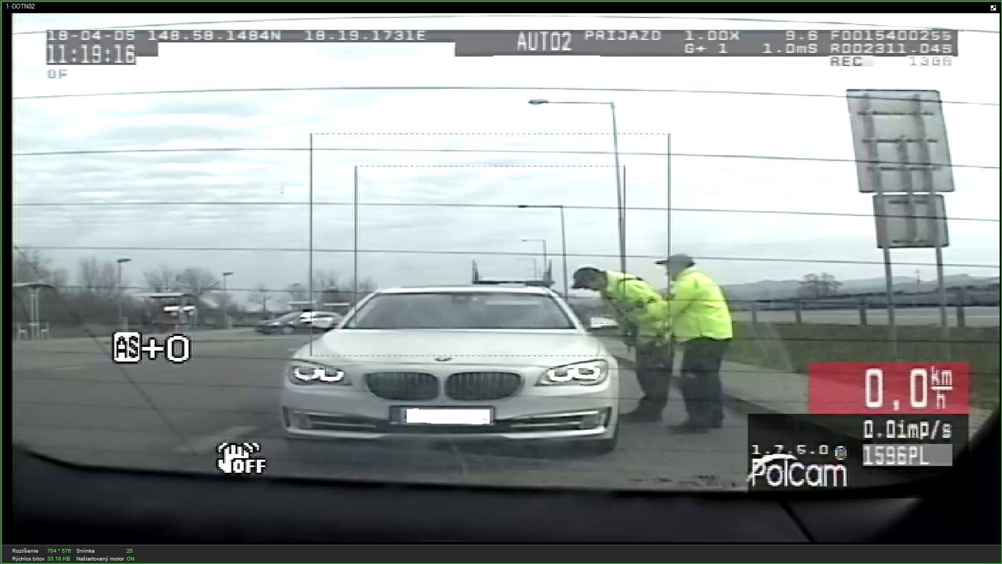 BMW se řítilo rychlostí 212 km/h - 3 | Galerie: GALERIE: BMW se řítilo ...