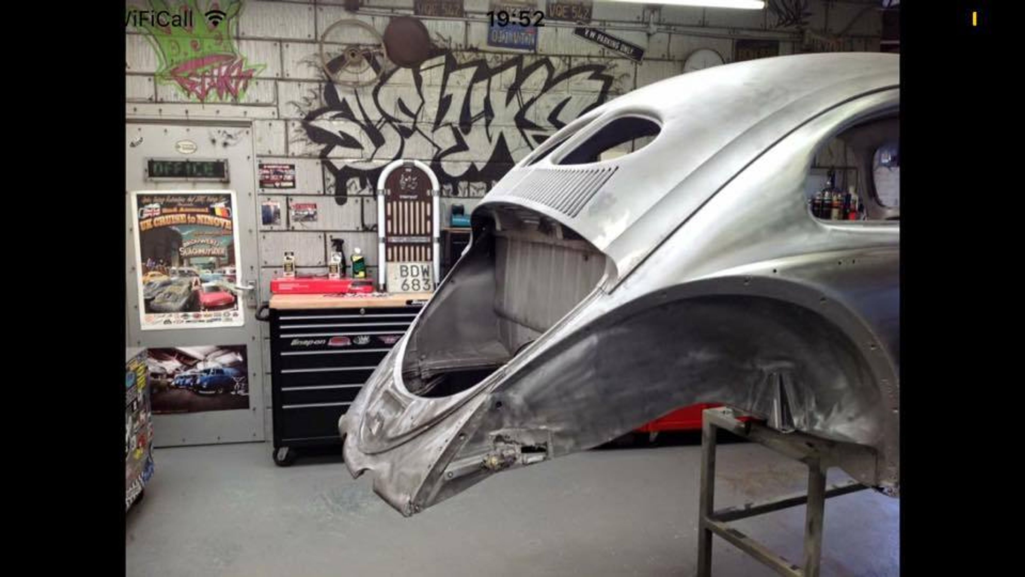 brouk - 64 | Galerie: GALERIE: Z vraku vznikl dokonalý showcar | TN.cz