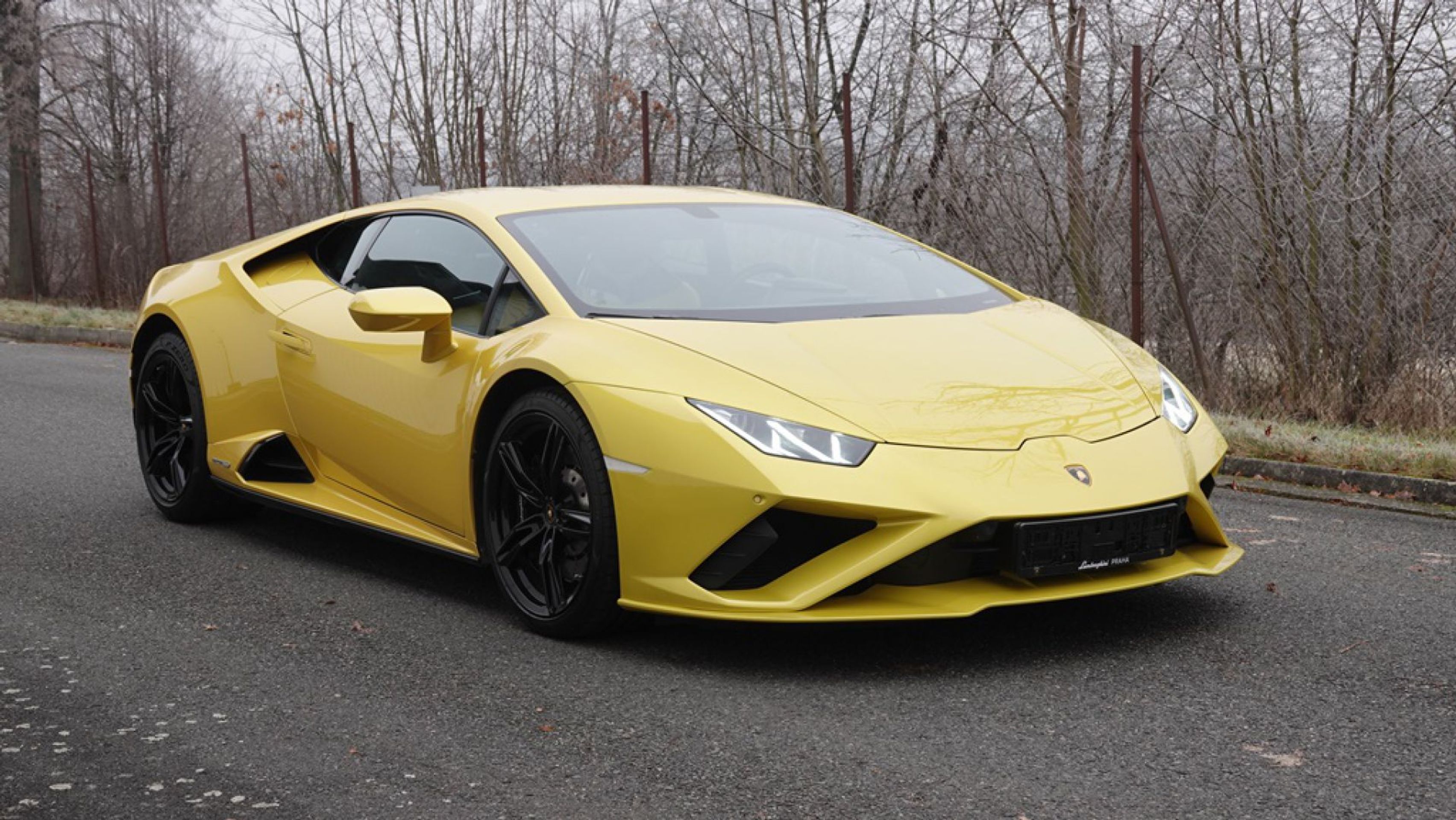 Lamborghini Huracán Evo | Galerie: Lambo zabavené českou policií je na ...