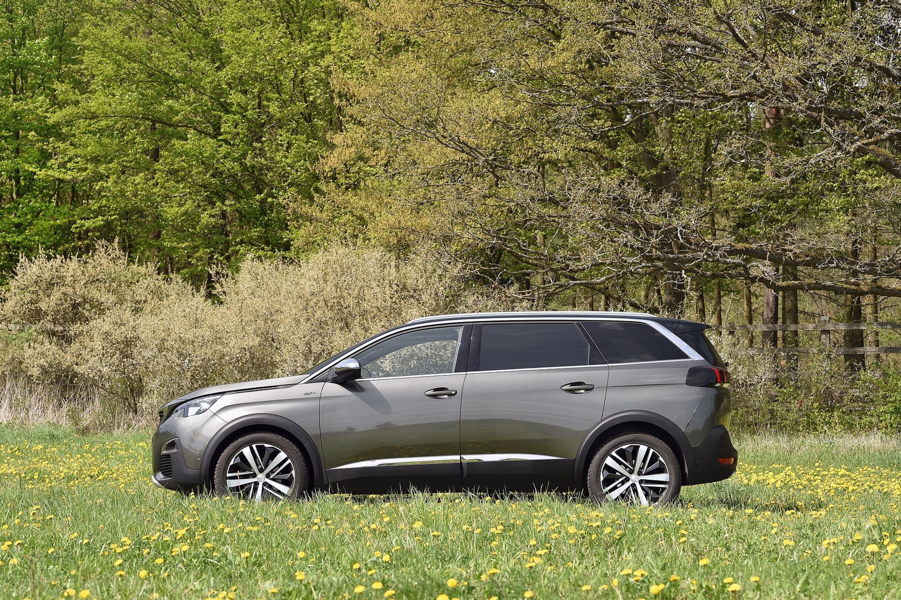 Peugeot 5008 - 6 | Galerie: GALERIE: Peugeot 5008 | TN.cz