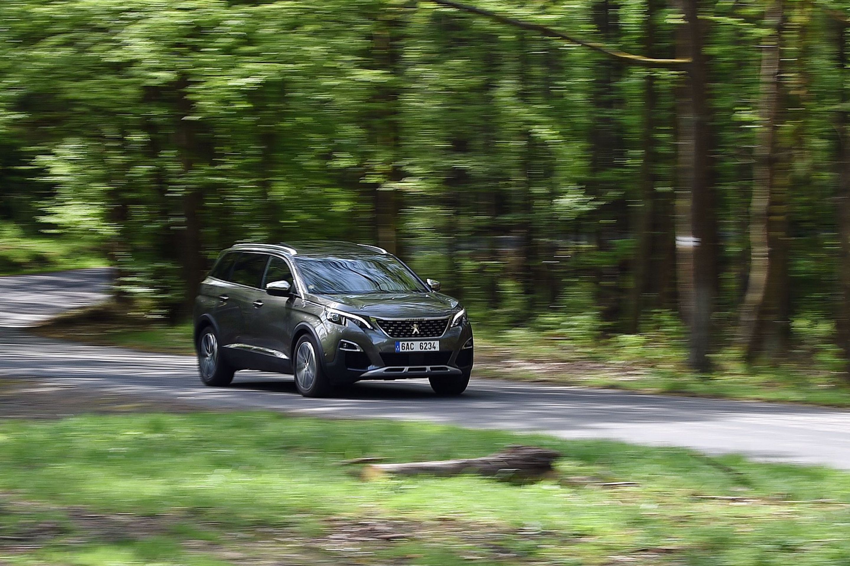 Peugeot 5008 - 6 | Galerie: GALERIE: Peugeot 5008 | TN.cz