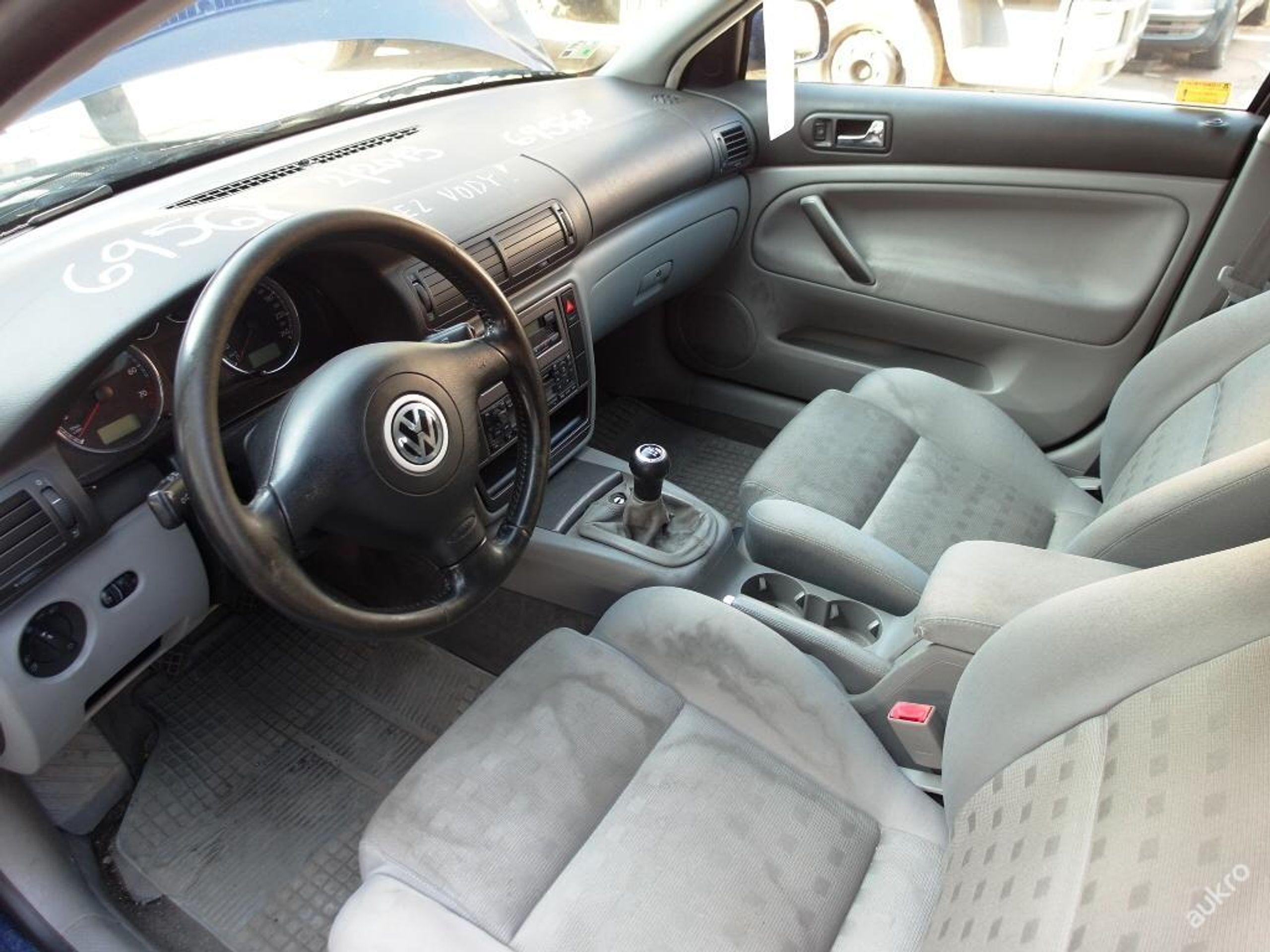 VW Passat 2,8 V6 30V 142 kW - 4 Motion - 1 | Galerie: GALERIE: VW ...