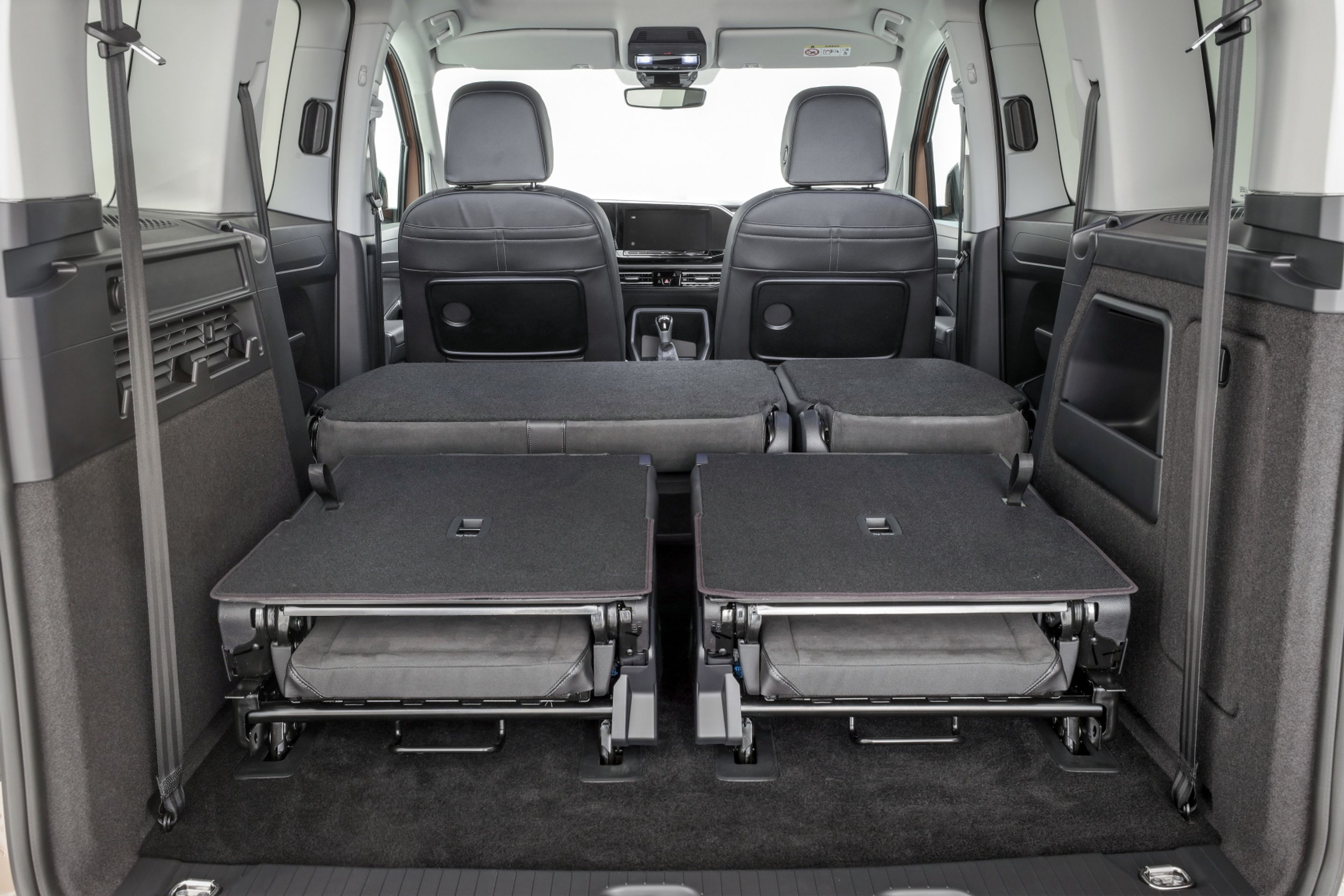 VW Caddy California. | Galerie: Fotogalerie: Nový Caddy jako dříč ...