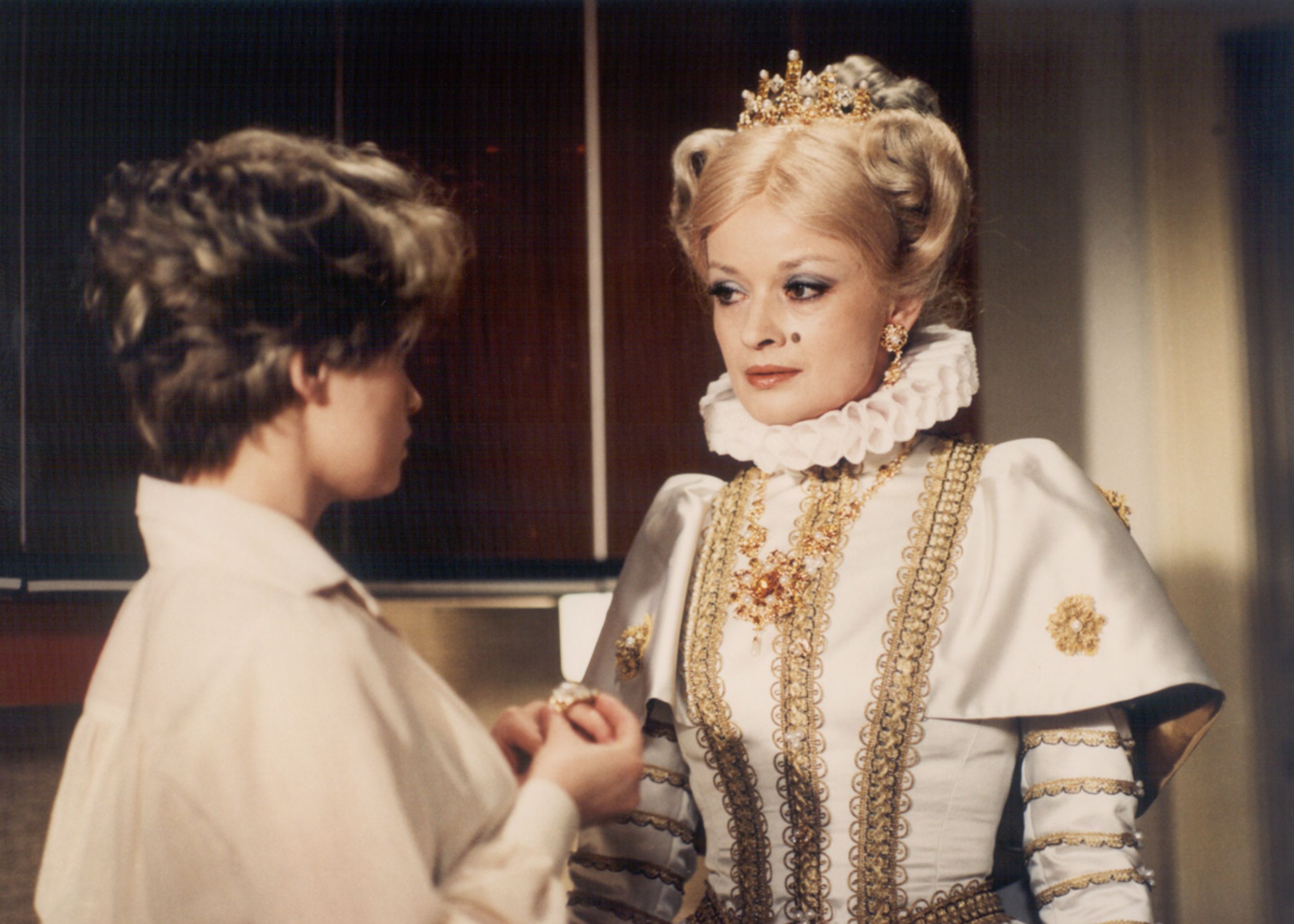 Vladimír Menšík v seriálu Arabela jako Karel Majer | Galerie: Seriál ...