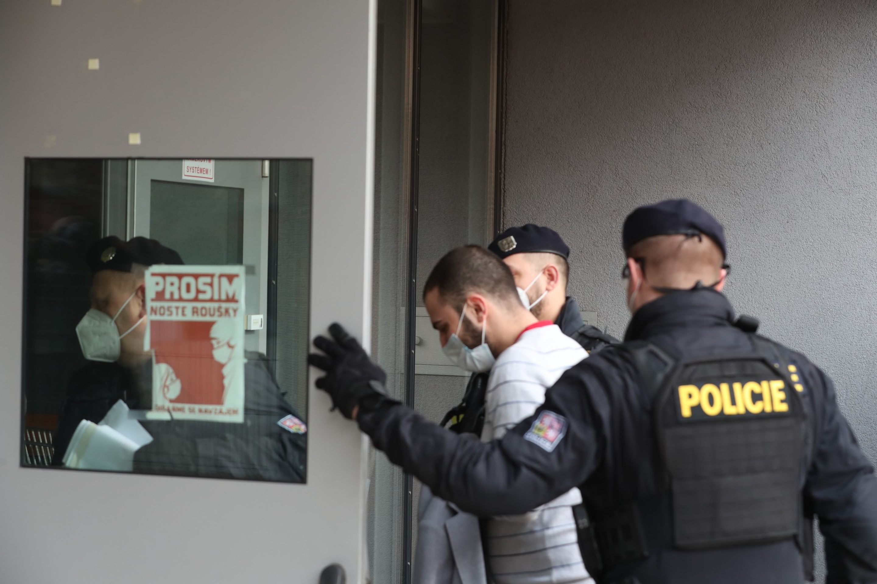 Youtuber MikeJePán je veden k soudu, 5. 2. 2021 | Galerie: Youtuber ...