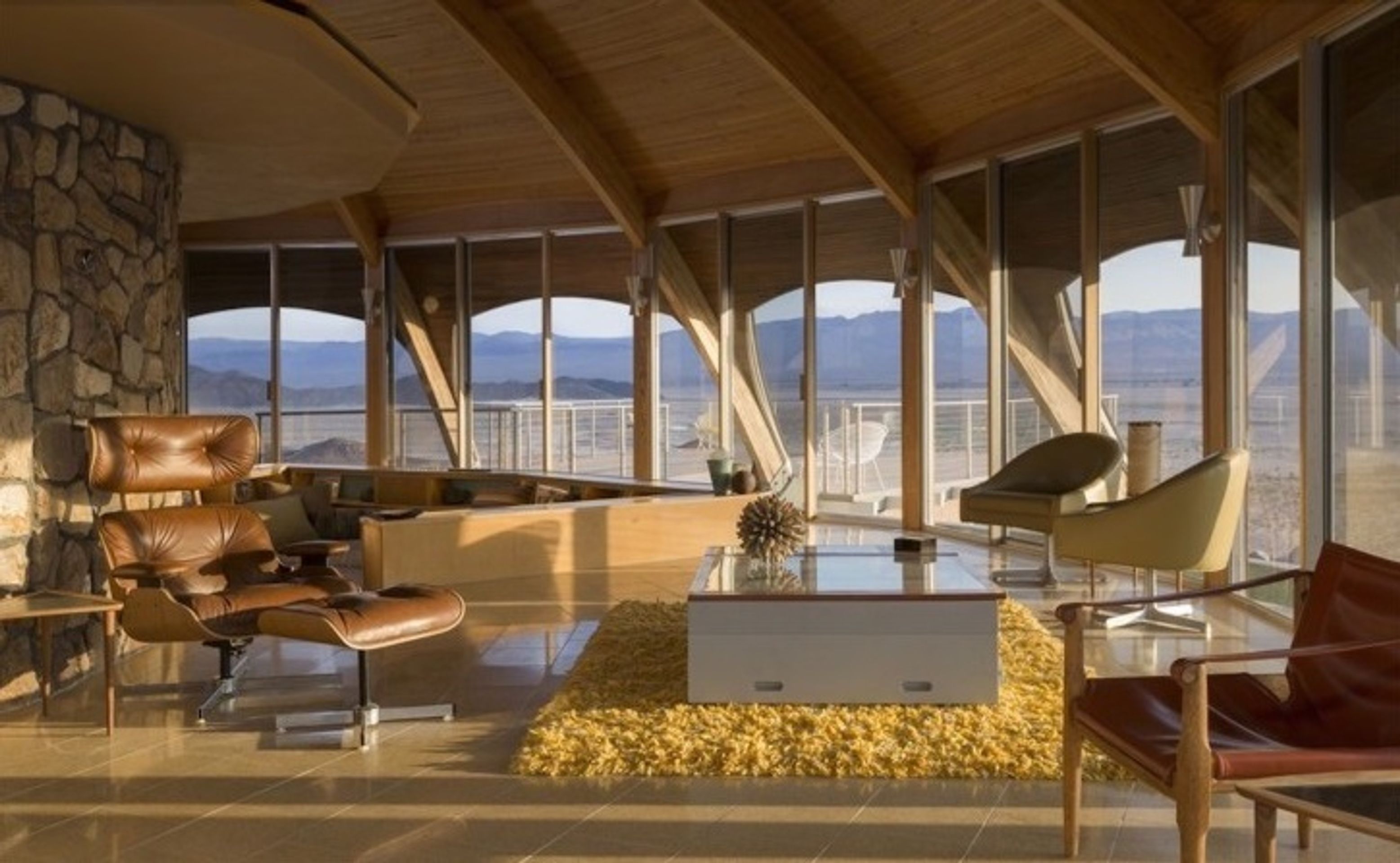 Volcano House - 1 | Galerie: GALERIE: Volcano House | TN.cz