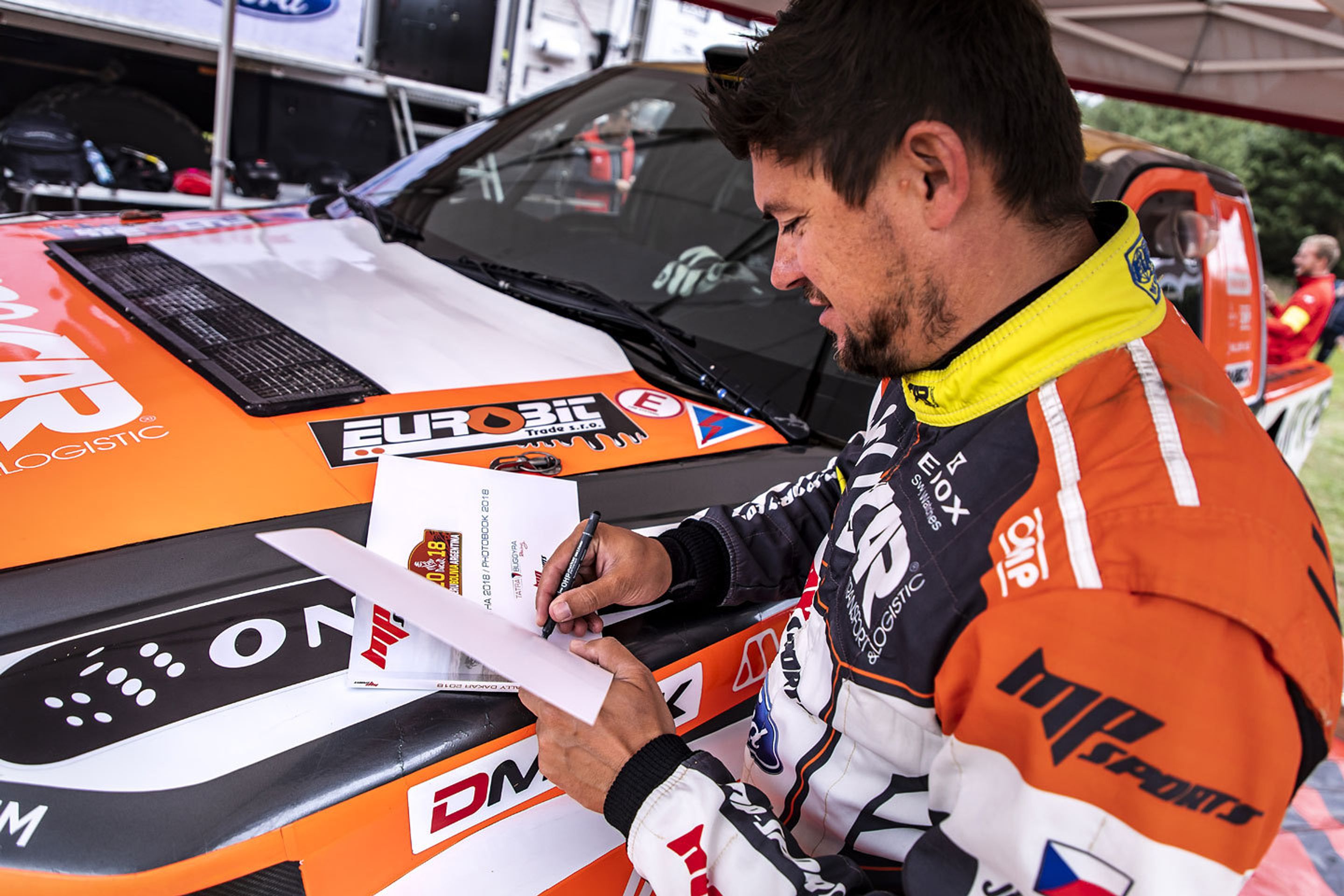 Martin Prokop a Ranger Raptor na tankodromu - 16 | Galerie: GALERIE: Martin Prokop na tankodromu ...