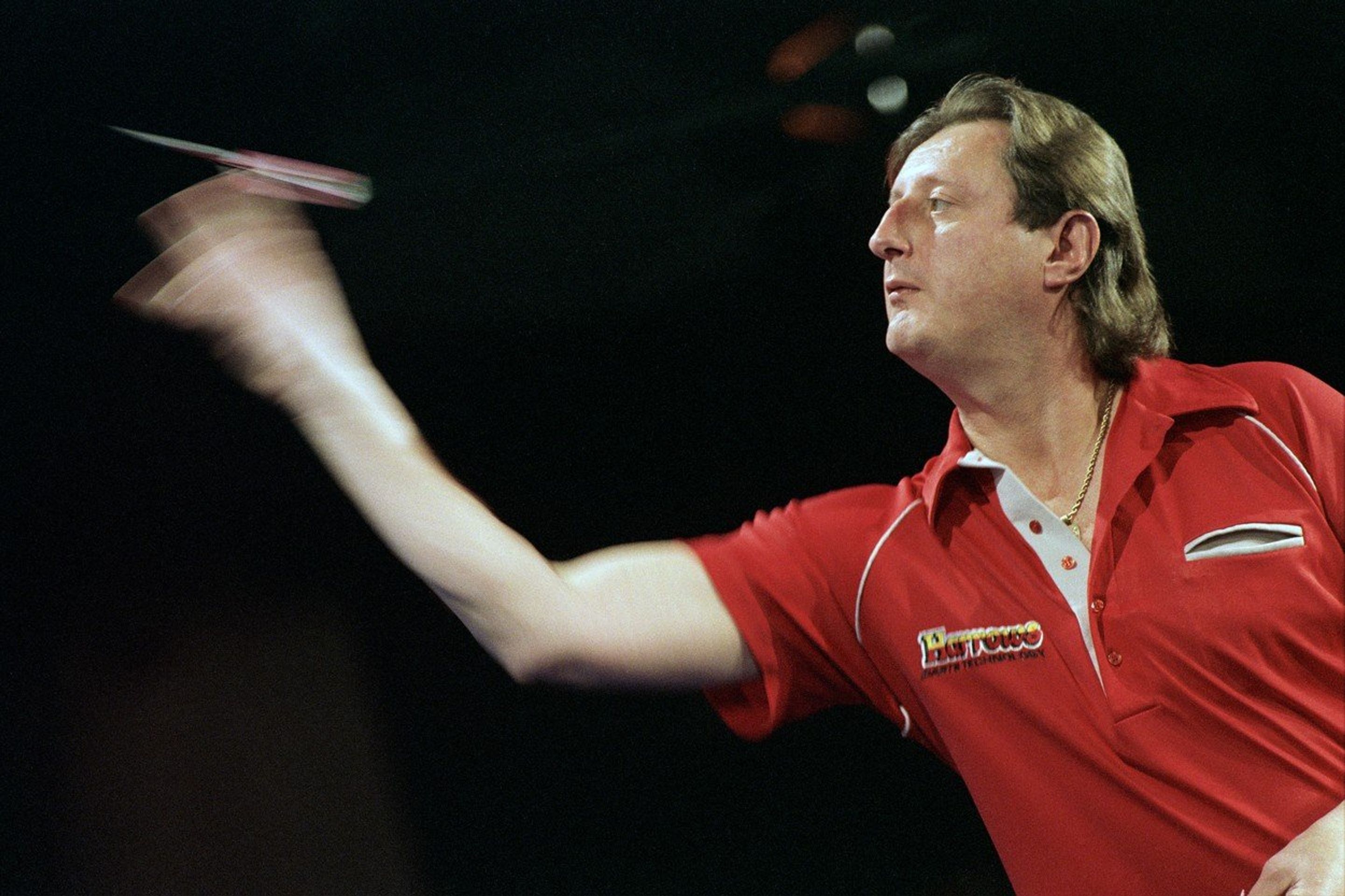 Eric Bristow | Galerie: GALERIE: Šipkařský šampion Eric Bristow zemřel ...
