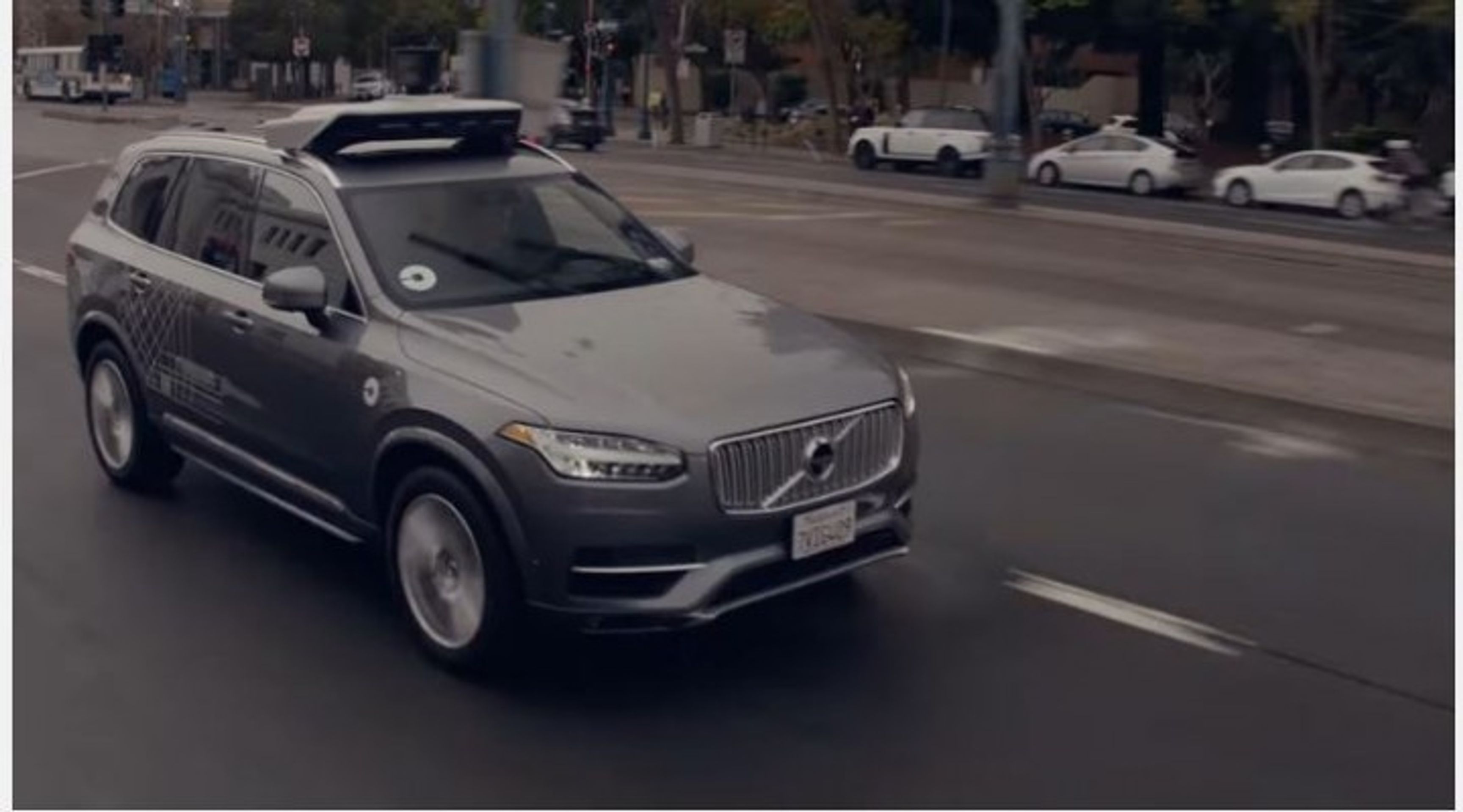 uber - 13 | Galerie: GALERIE: Uber a jeho autonomní Volva XC90 | TN.cz